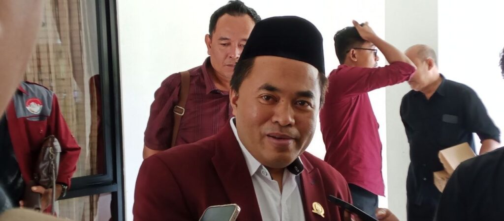Ketua DPRD Kukar Ahmad Yani. (Andri/headlinekaltim.co)